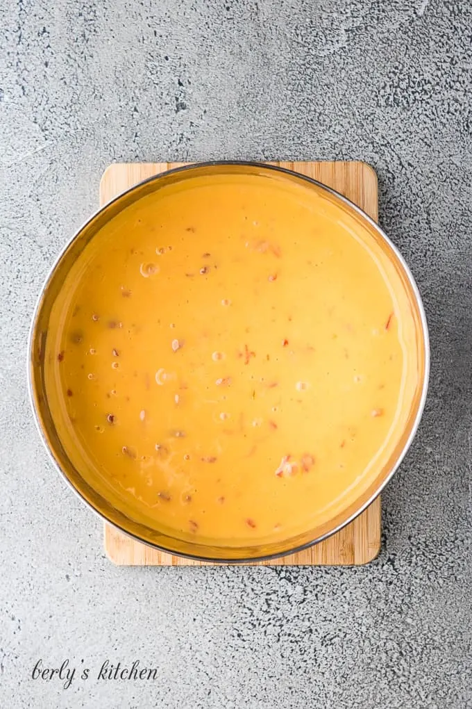Easy Instant Pot Cheese Dip