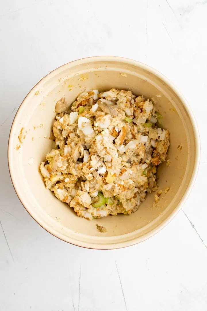 Easy Sage Stuffing (Thanksgiving Dressing Recipe)